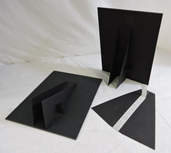 9" Double Wing Easel Backs Black